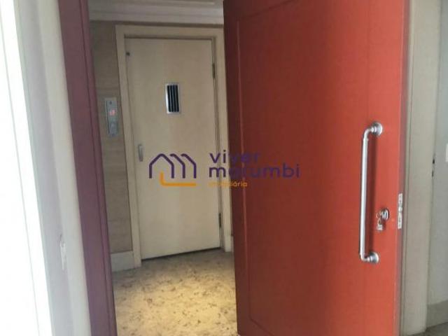 Apto em Condomínio Clube 3 dormitórios e 2 suítes
