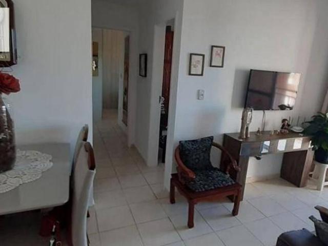 Apto em Condominio Clube