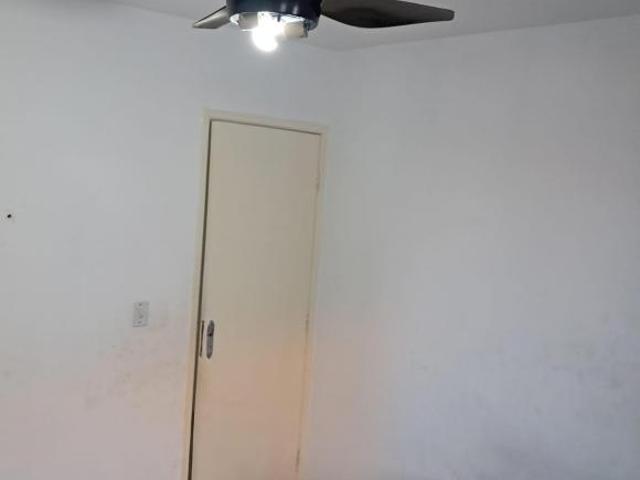 APTO EM COTIA, / 190 MIL