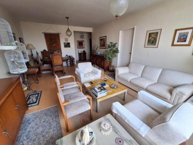 Apto em Perdizes com 147m², 3 dormitórios, 1 vaga, andar alto