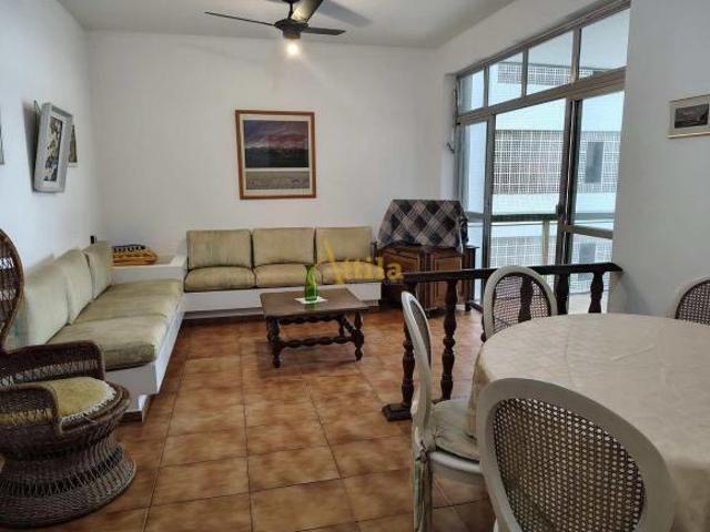 Apto fte praia Pitangueiras, 3 quartos, 1 vaga