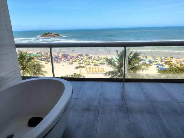 Apto frente praia, 4 dorms 1 vaga, Pitangueiras