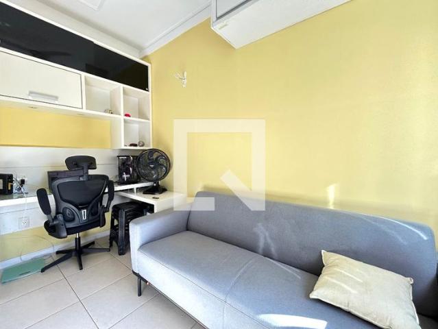 Apto, Itacorubi, 1 Quarto, 70 m2 Florianópolis