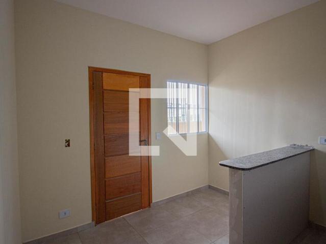 Apto, Itaquera, 1 Quarto, 30 m2 São Paulo