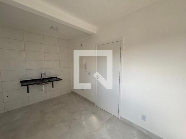Apto, Itaquera, 1 Quarto, 30 m2 São Paulo