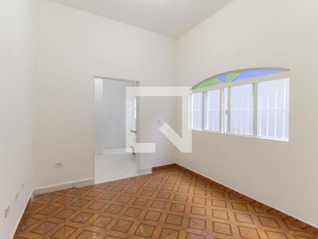 Apto, Itaquera, 1 Quarto, 30 m2 São Paulo
