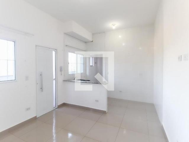 Apto, Itaquera, 1 Quarto, 33 m2 São Paulo