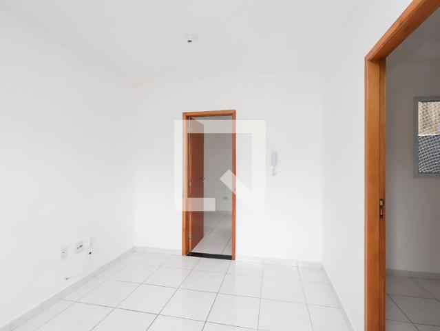 Apto, Itaquera, 2 Quartos, 40 m2 São Paulo