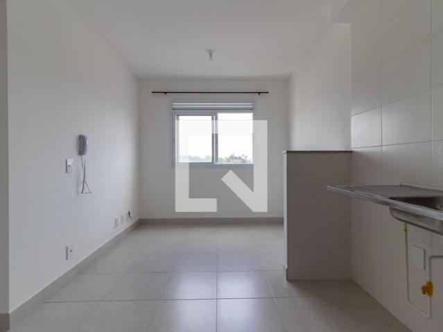 Apto, Itaquera, 2 Quartos, 40 m2 São Paulo