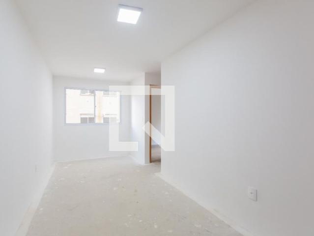 Apto, Itaquera, 2 Quartos, 41 m2 São Paulo