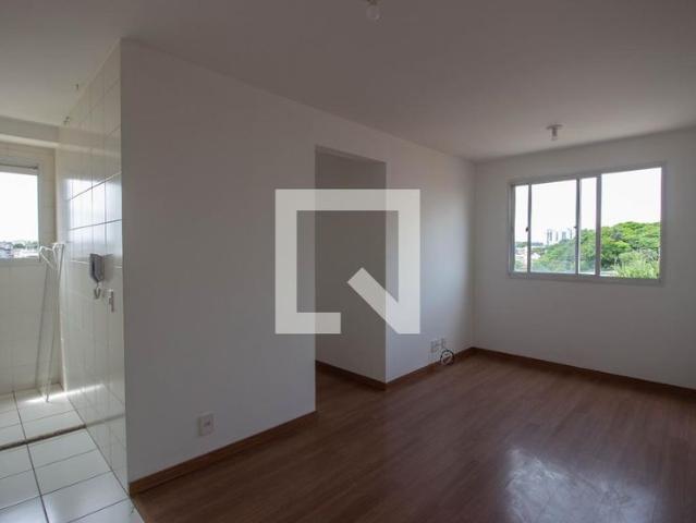 Apto, Itaquera, 2 Quartos, 46 m2 São Paulo