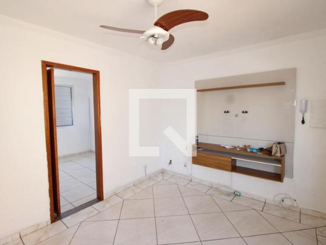 Apto, Itaquera, 2 Quartos, 48 m2 São Paulo