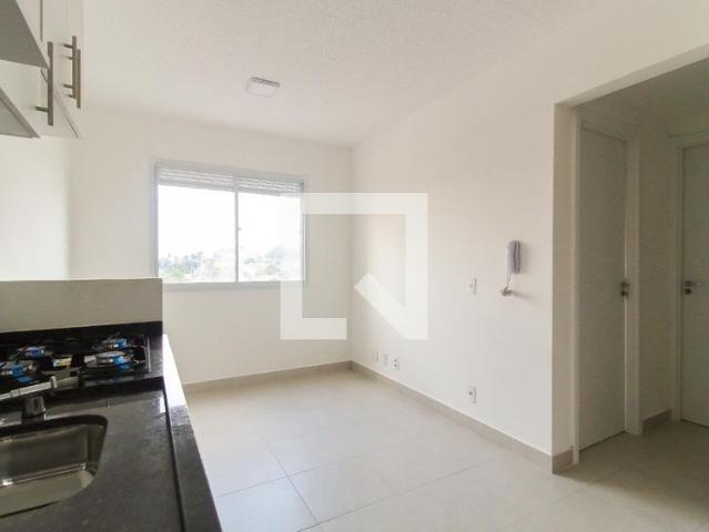 Apto, Itaquera, 2 Quartos, 33 m2 São Paulo
