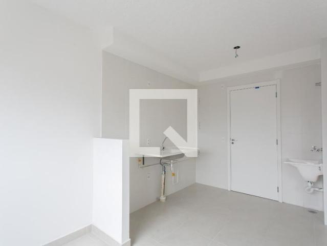 Apto, Itaquera, 2 Quartos, 33 m2 São Paulo