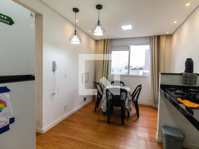 Apto, Itaquera, 2 Quartos, 33 m2 São Paulo
