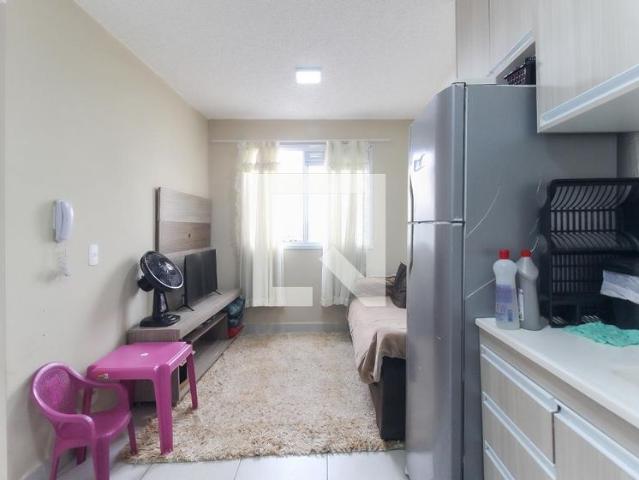 Apto, Itaquera, 2 Quartos, 32 m2 São Paulo