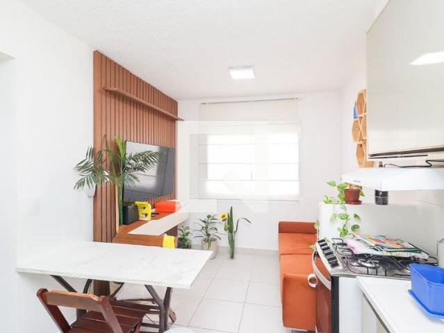Apto, Itaquera, 2 Quartos, 32 m2 São Paulo