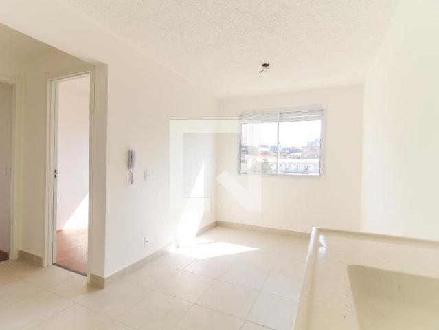 Apto, Itaquera, 2 Quartos, 32 m2 São Paulo
