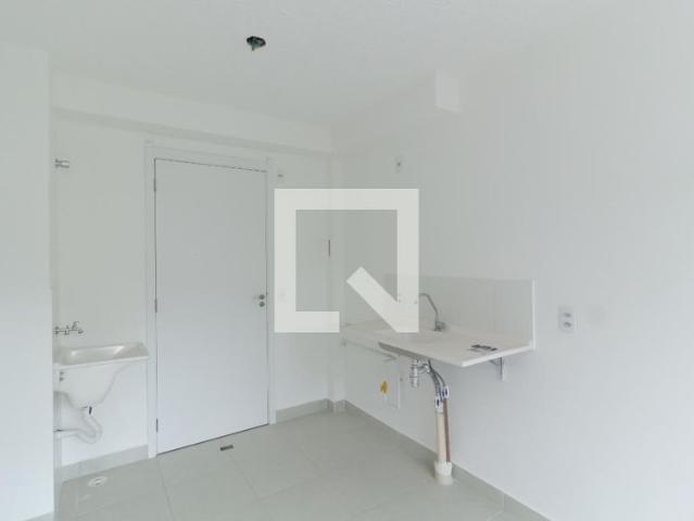 Apto, Itaquera, 2 Quartos, 32 m2 São Paulo