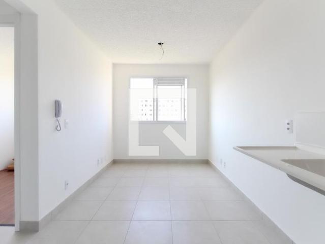 Apto, Itaquera, 2 Quartos, 32 m2 São Paulo