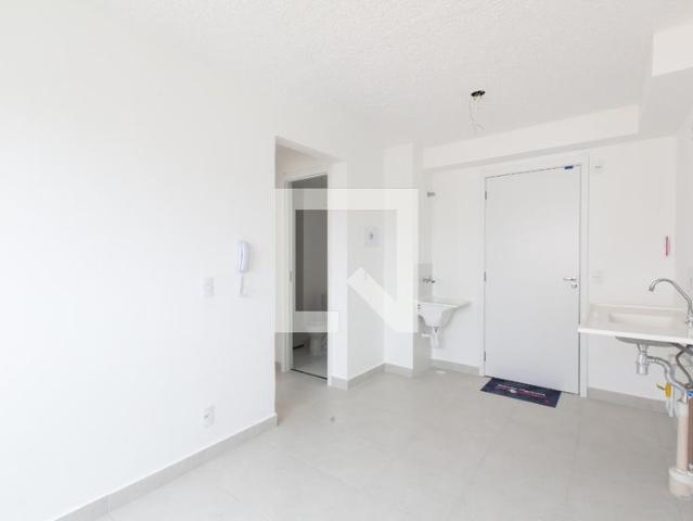 Apto, Itaquera, 2 Quartos, 32 m2 São Paulo