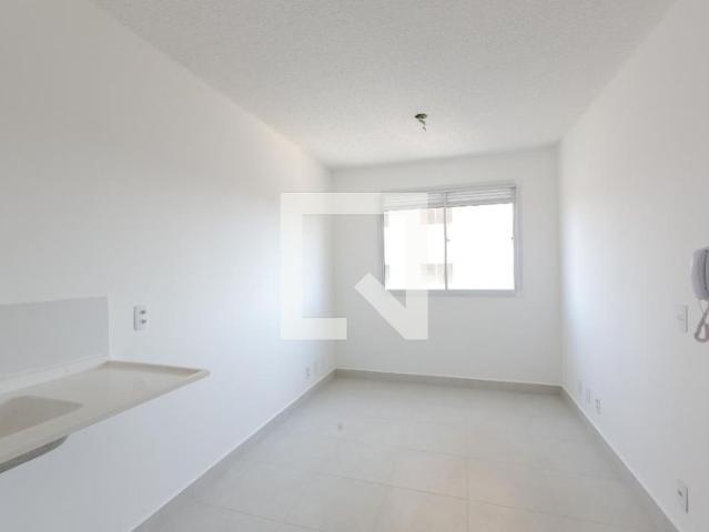Apto, Itaquera, 2 Quartos, 32 m2 São Paulo