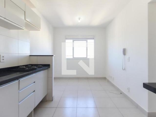 Apto, Itaquera, 2 Quartos, 32 m2 São Paulo