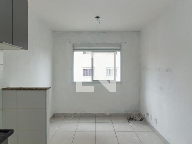 Apto, Itaquera, 2 Quartos, 32 m2 São Paulo