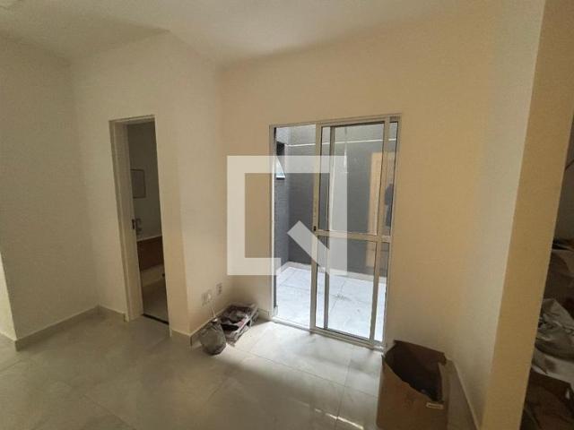 Apto, Itaquera, 2 Quartos, 37 m2 São Paulo
