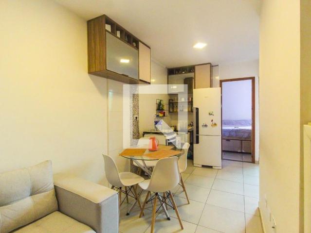 Apto, Itaquera, 2 Quartos, 38 m2 São Paulo