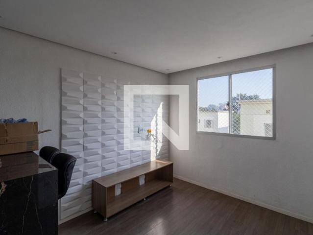 Apto, Itaquera, 2 Quartos, 39 m2 São Paulo