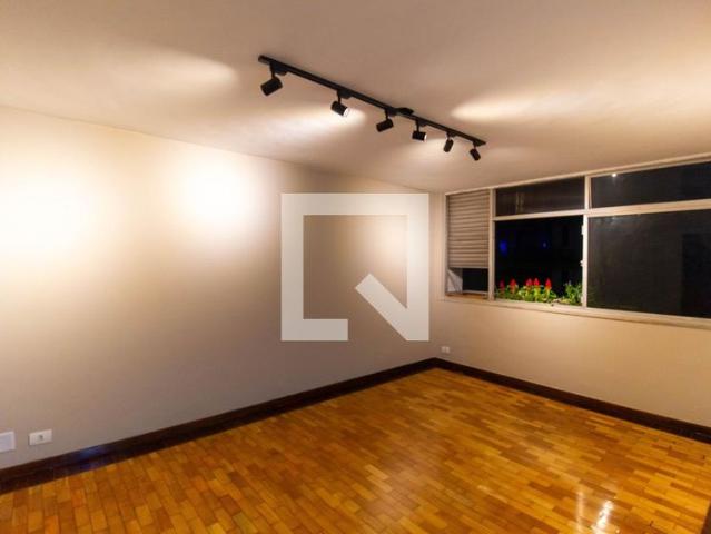 Apto, Icaraí, 2 Quartos, 240 m2 Niterói