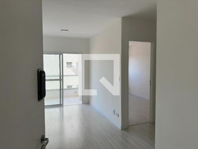 Apto, Jardim California, 2 Quartos, 56 m2 Jacareí