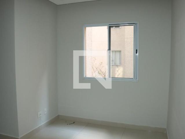 Apto, Jardim Central, 2 Quartos, 45 m2 Cotia
