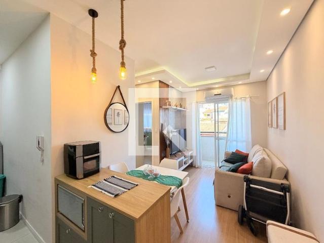 Apto, Jardim Itália, 2 Quartos, 46 m2 Várzea Paulista