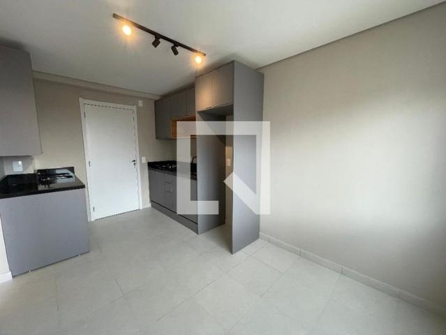Apto, Jardim Jussara, 2 Quartos, 33 m2 São Paulo
