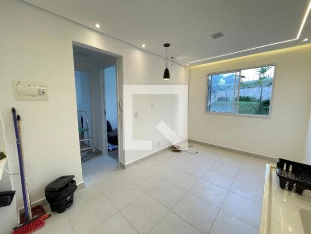 Apto, Jardim Jussara, 2 Quartos, 32 m2 São Paulo
