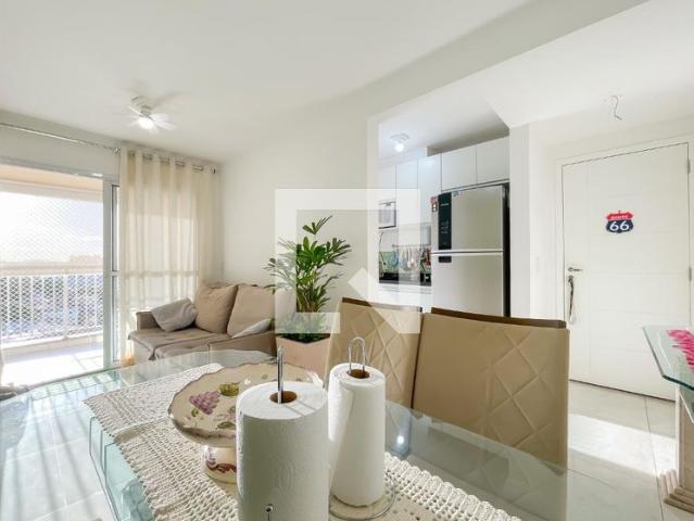 Apto, Jardim Roberto, 2 Quartos, 50 m2 Osasco