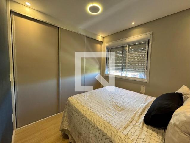 Apto, Jardim Roberto, 2 Quartos, 50 m2 Osasco