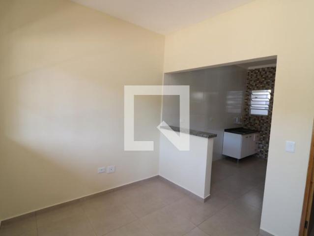 Apto, Jardim Santa Teresinha, 2 Quartos, 30 m2 São Paulo