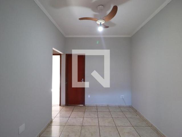 Casa, Jardim Silvio Passalacqua, 2 Quartos, 150 m2 Ribeirão Preto
