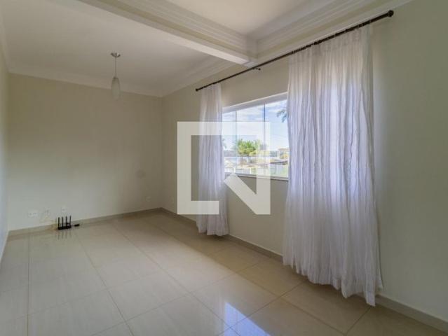 Apto, Lago Norte, 2 Quartos, 130 m2 Brasília