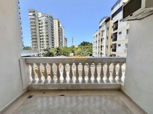 Apto lado praia, 3 dorms 1 vaga, Enseada