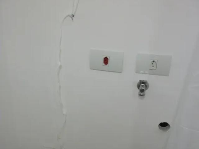 Apto locação REFORMADO 01 dorm, 01 cozinha americana, 50m, sem vaga Bicicletario, 2 quadras da A