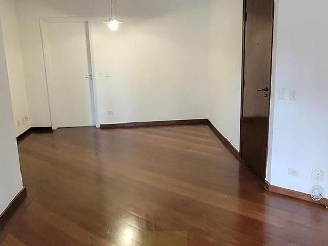 APTO P/ LOCAÇÃO E VENDA NO CAMPO BELO 3 DORM 2 VGA
