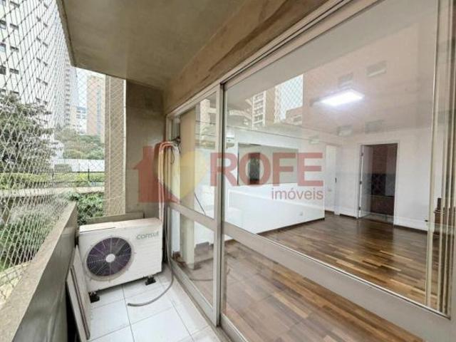 Apto para alugar 132m² 3 Dorms 1 Suíte 2 vagas ao lado do Parque Ibirapuera em Meoma
