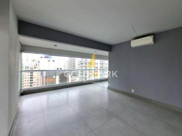 Apto Penthouse à venda em Moema andar alto122 metros 2 suítes varanda churrasqueira