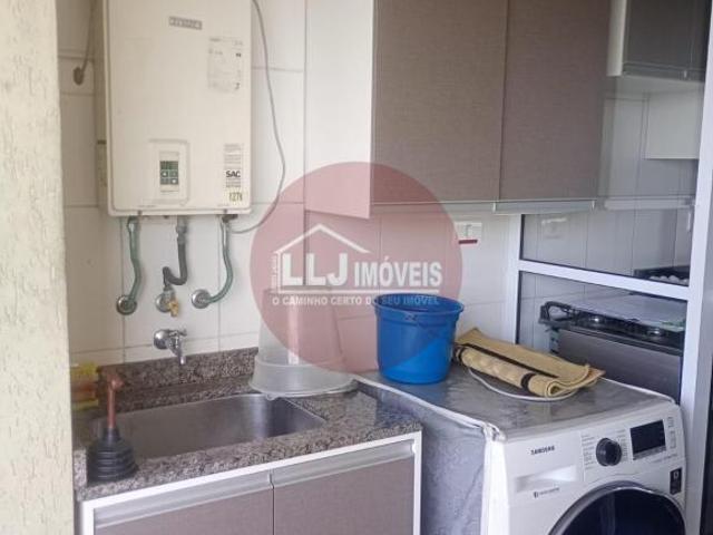 Apto Pinhais semi mobiliado, 02 qtos, sacada com churrasqueira, 01 vaga R 385 mil