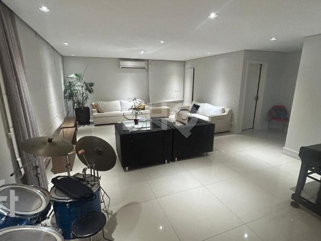Apto Ponte Rasa | 3 Quartos | 236 m² | | Cond: R$2200.000000000 | 2 Vaga s