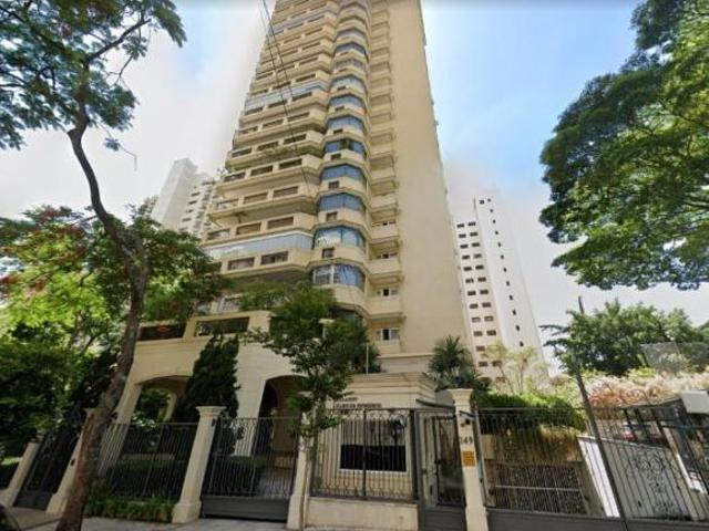 APTO PRÓXIMO AO PQ VILLA LOBOS, 04 SUÍTES, 05 VAGAS !